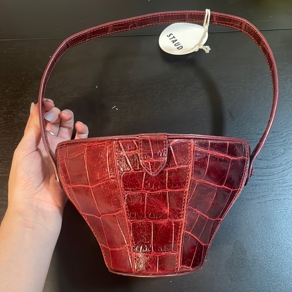 STAUD | Bags | Staud Purse Crocodile Pattern Magnetic Closure Alice Bag ...